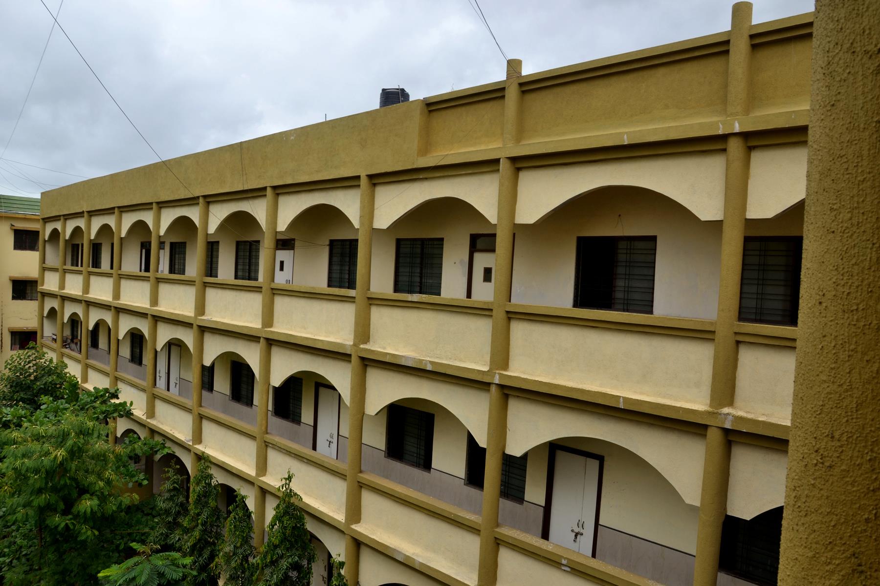 sarhad-college